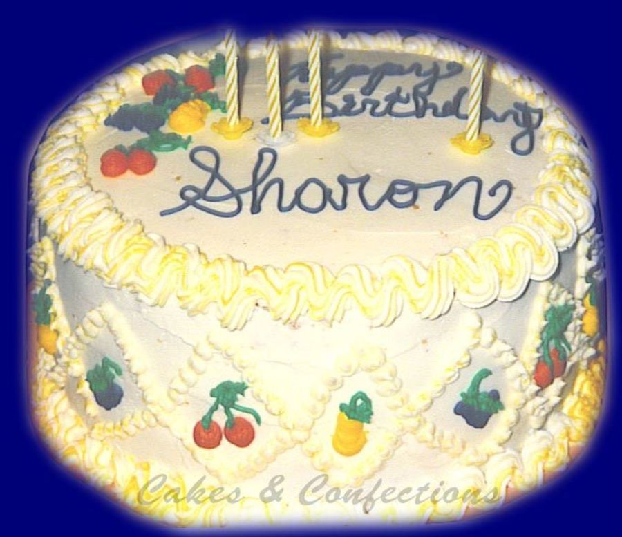 3 Layer Round With Fruit - CakeCentral.com