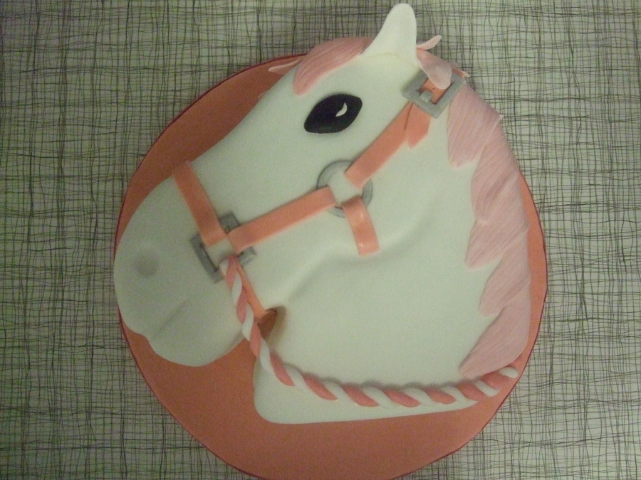 Horse Head - CakeCentral.com