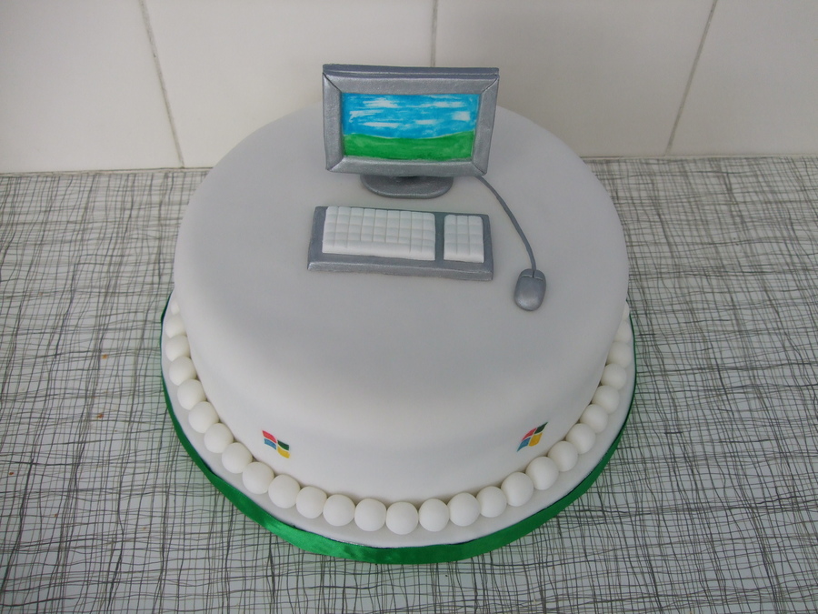 Computer - CakeCentral.com