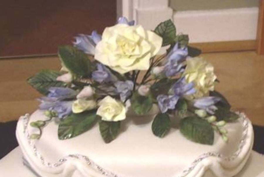 Plain Tiered Cake - CakeCentral.com