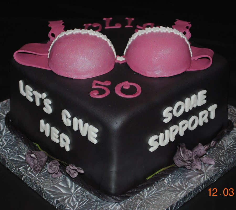 Julia's Support - CakeCentral.com
