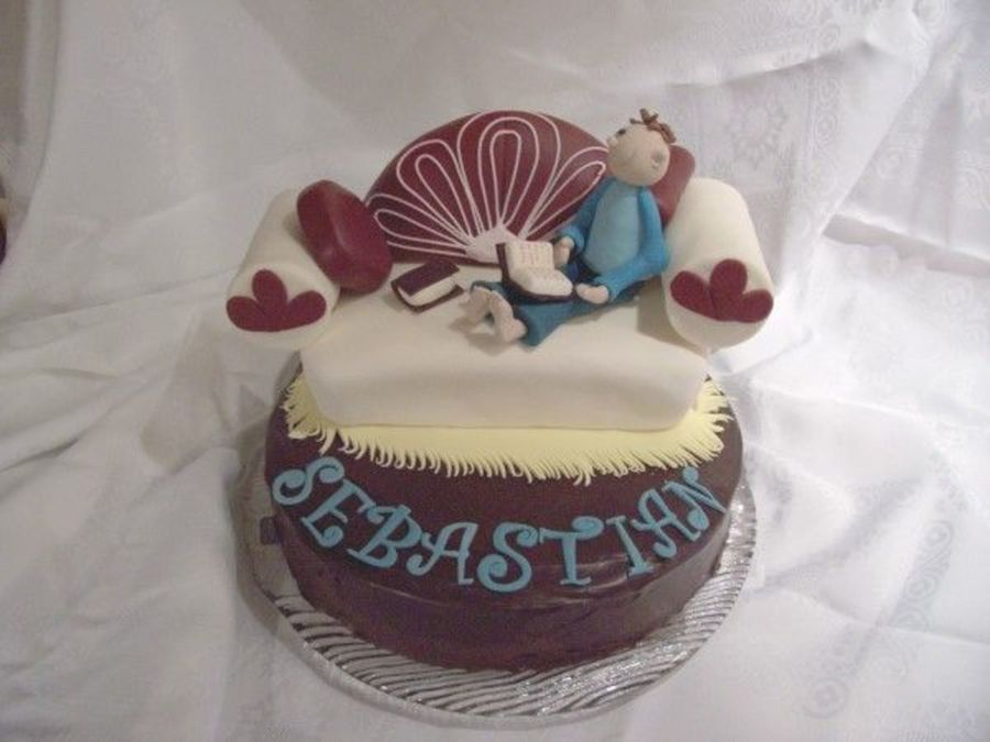 Sofa_4.jpg - CakeCentral.com