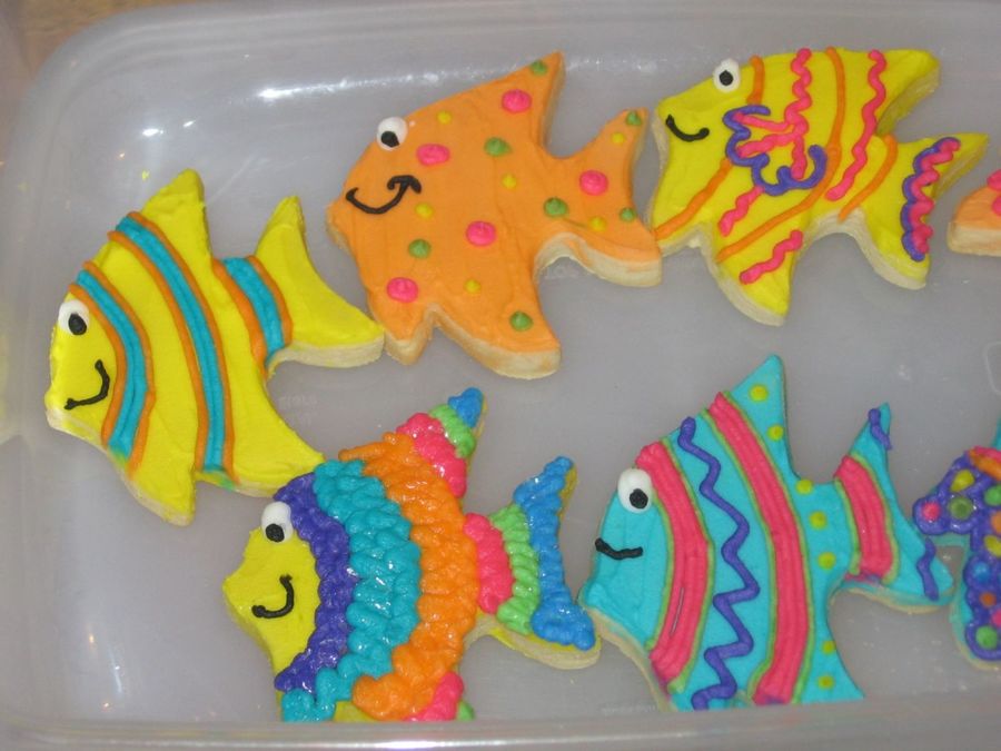 Tropical Fish - CakeCentral.com