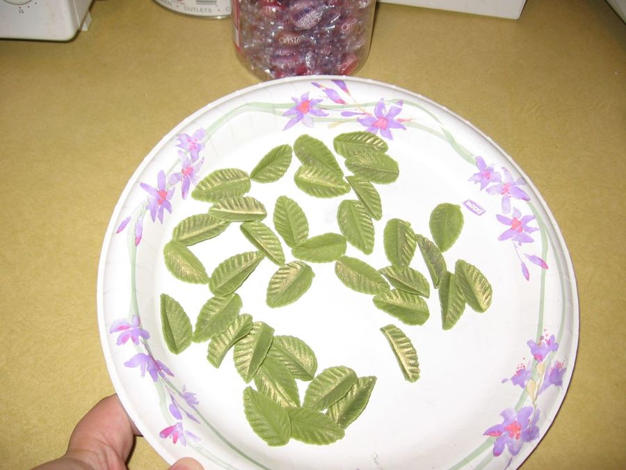 First Fondant Leaves - CakeCentral.com