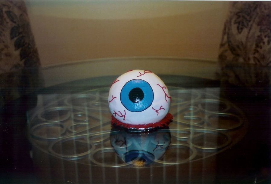 Eyeball - CakeCentral.com