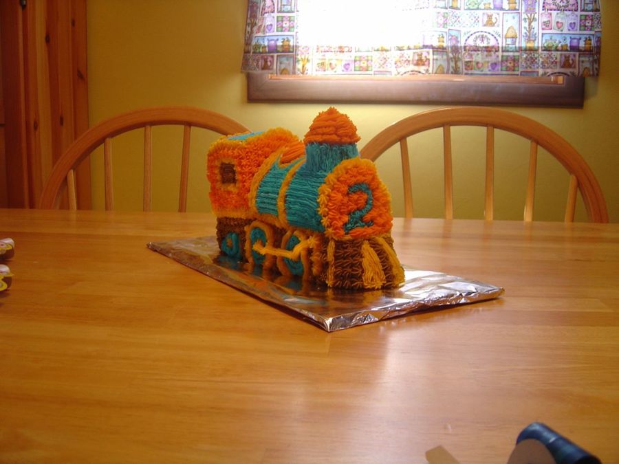 3-D Train Cake - CakeCentral.com