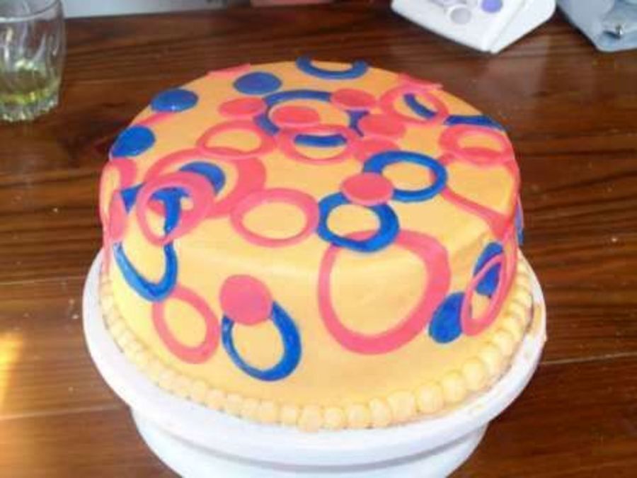 Fondant Circle Cake - CakeCentral.com