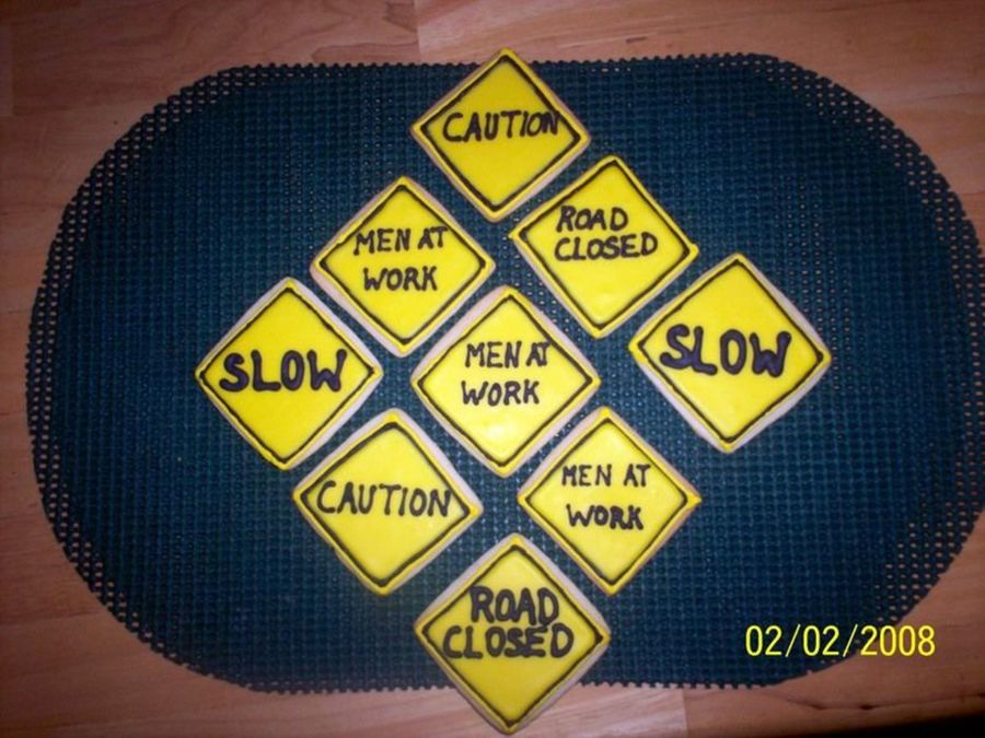 Highway Signs - CakeCentral.com