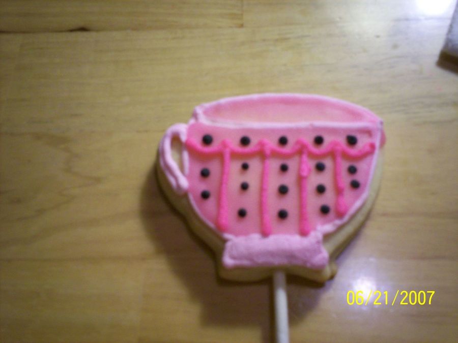 Pink Teacup Cookie - CakeCentral.com