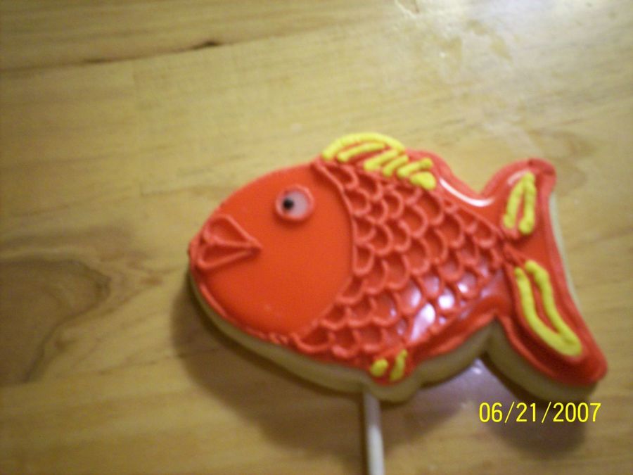 Fish Cookie - CakeCentral.com