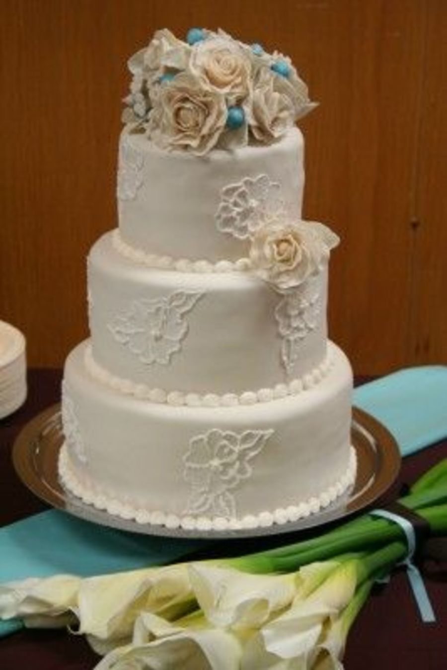 Krista_Cake.jpg - CakeCentral.com