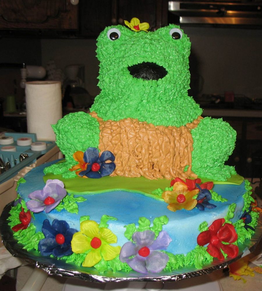 Frog Cake - CakeCentral.com