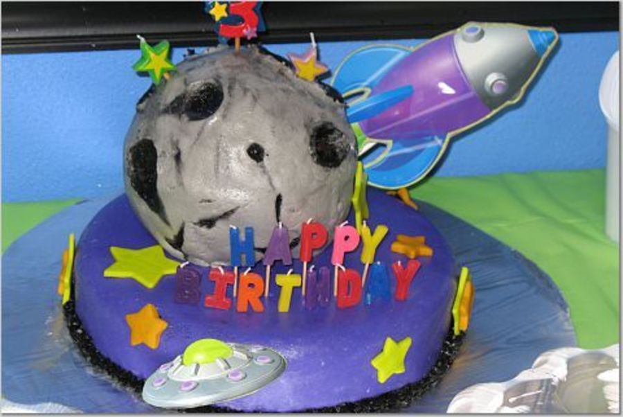 Outer Space - CakeCentral.com