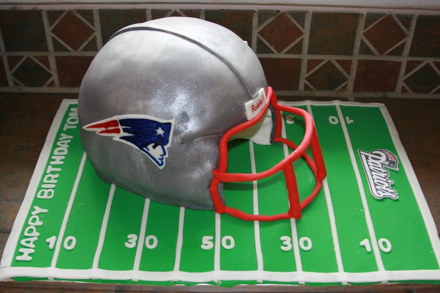 Patriots Helmet Cake - CakeCentral.com