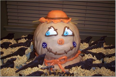 Scarecrow Birthday Cake - CakeCentral.com