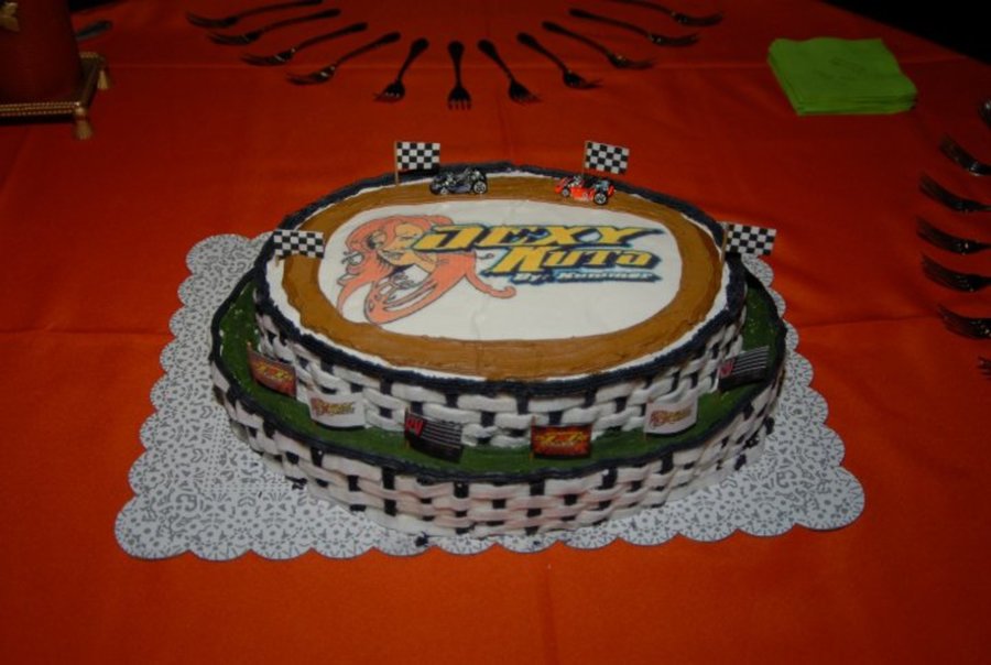 Dirt Track Racing Groom's Cake - CakeCentral.com