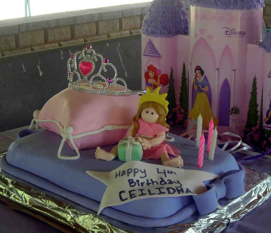 Pillow Princess Birthday - CakeCentral.com