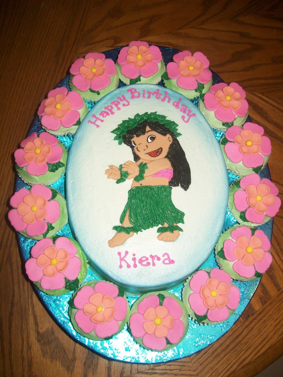 Lilo Hula Girl - CakeCentral.com