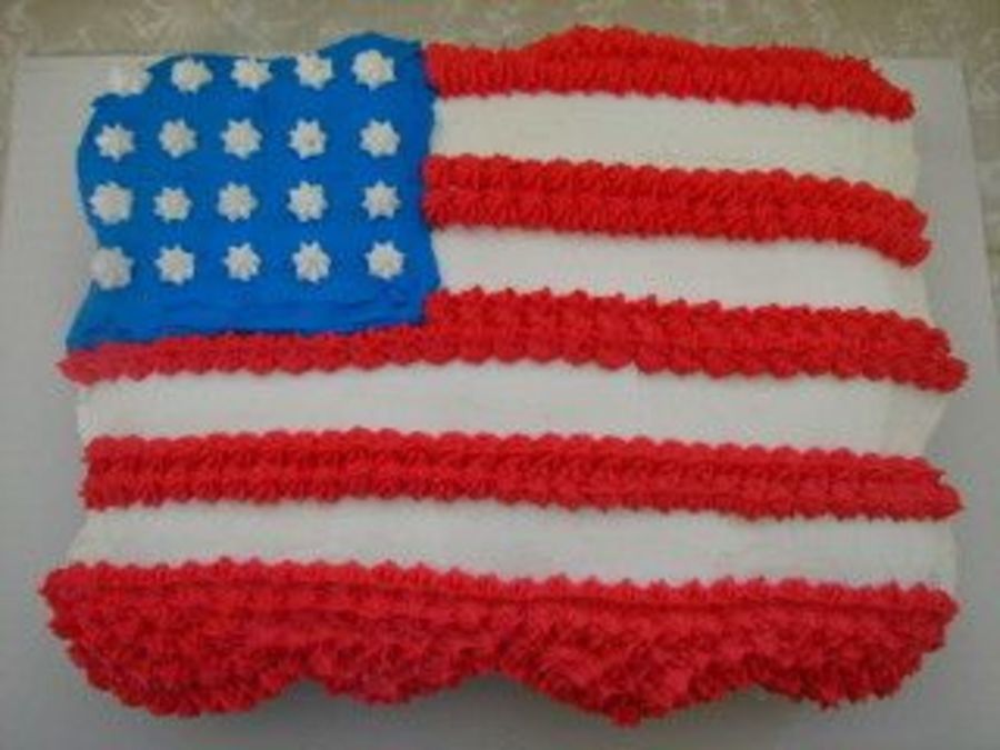 American Flag Cupcake Cake - CakeCentral.com