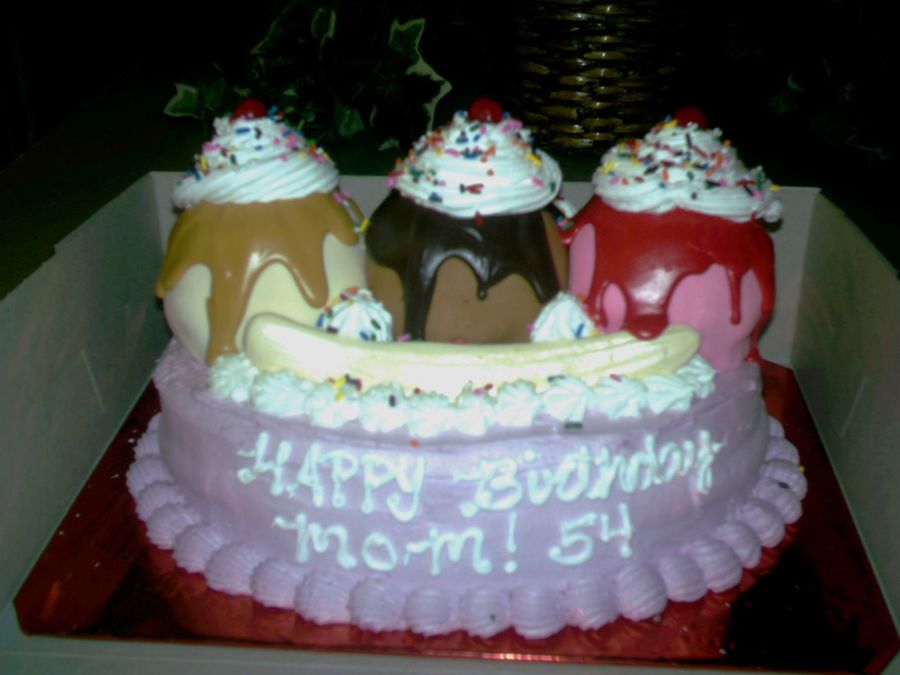 Banana Split - CakeCentral.com