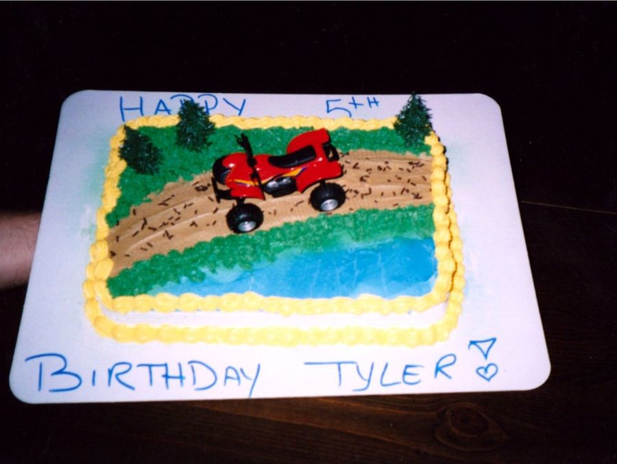 4-Wheeler Cake - CakeCentral.com