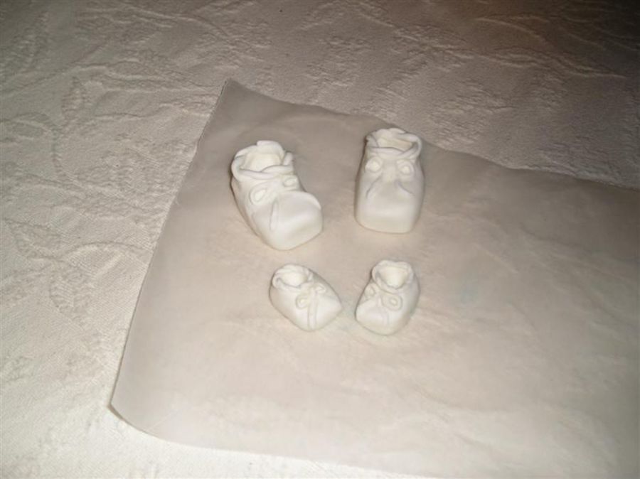 Marshmallow Fondant Booties - CakeCentral.com