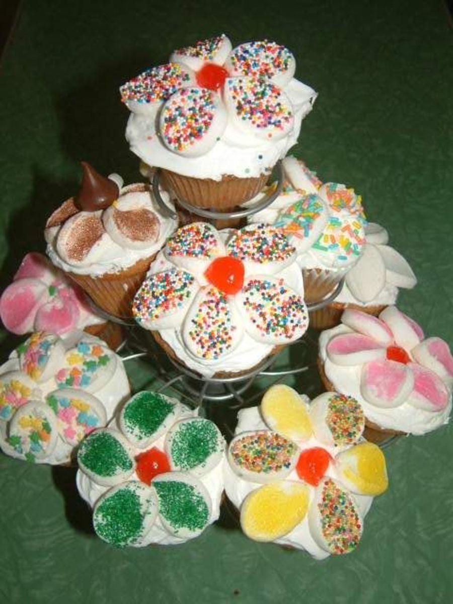 Flower Cupcakes For 4Th Birthday - CakeCentral.com