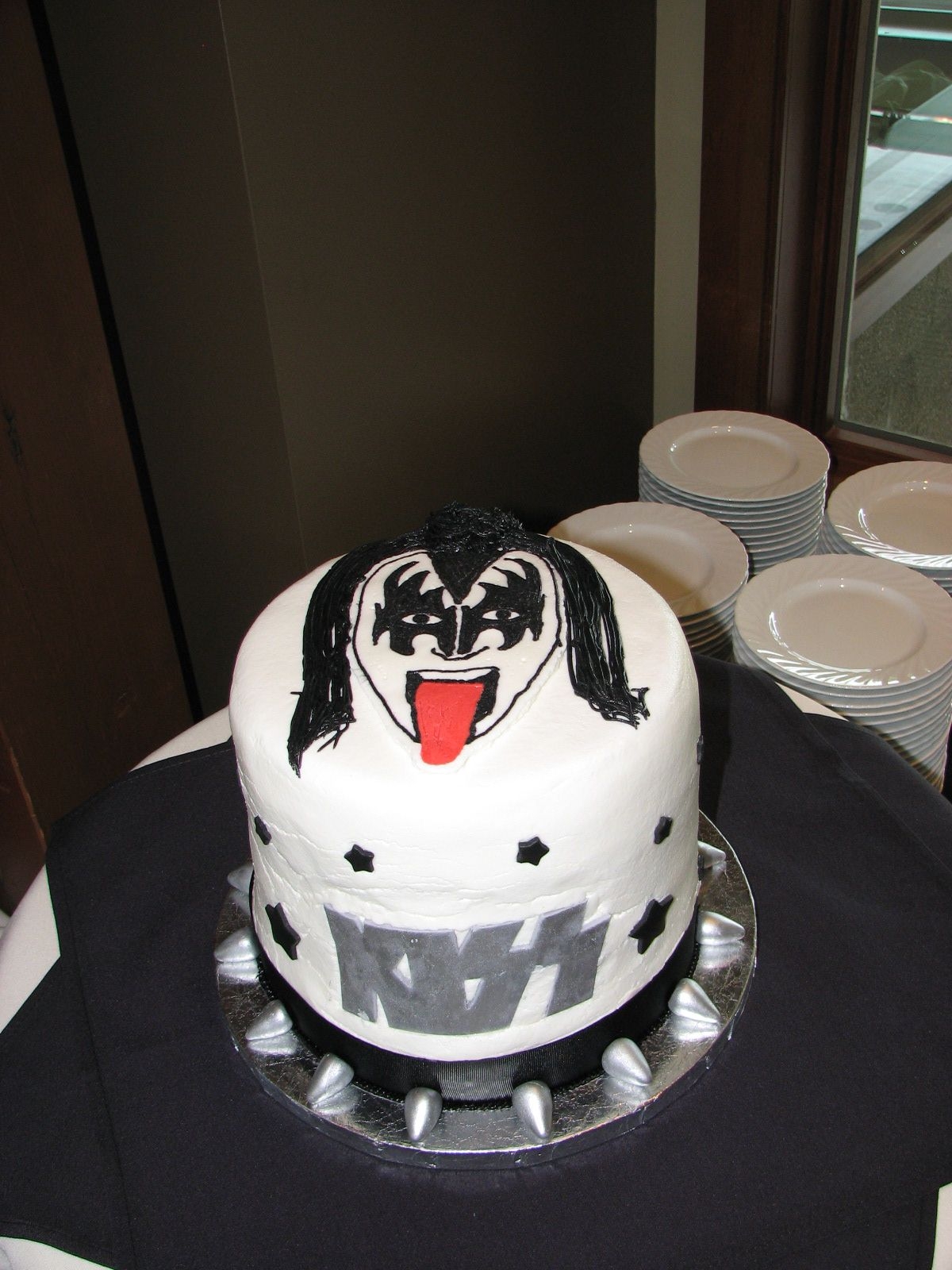 Gene Simmons Kiss Groom's Cake - CakeCentral.com