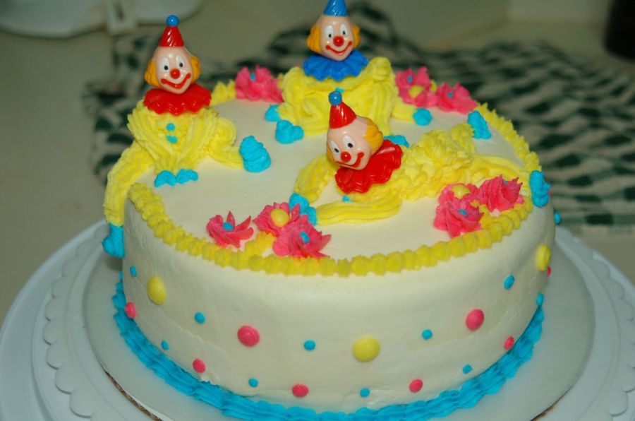 Class Clown Cake - CakeCentral.com