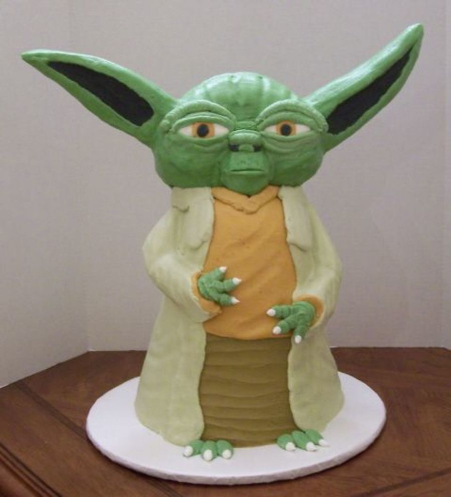 Yoda Cake - CakeCentral.com