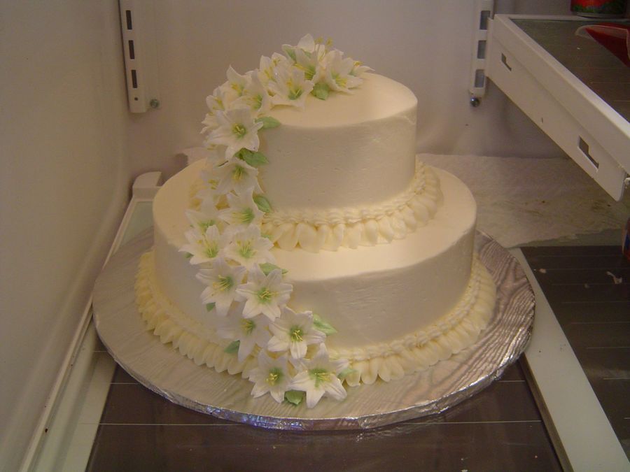Cascading Lilies - CakeCentral.com