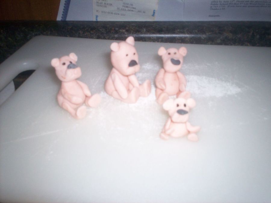 Teddy Bears - CakeCentral.com