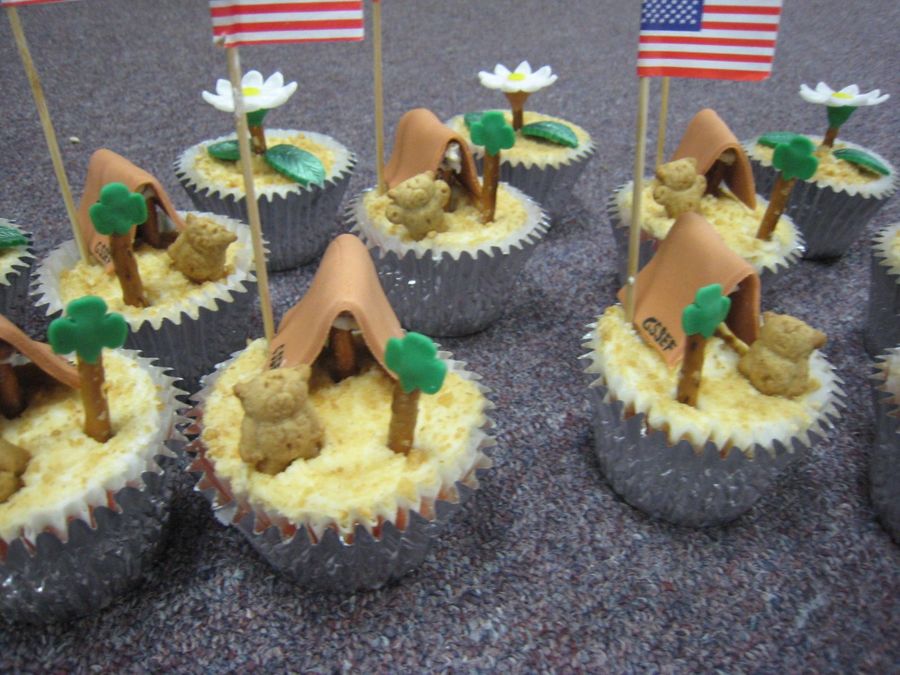 Camp Cupcake - CakeCentral.com