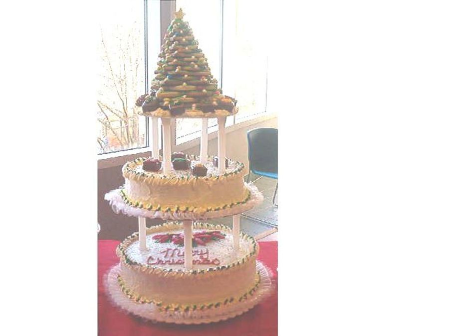 Three Tier Christmas Cake - CakeCentral.com