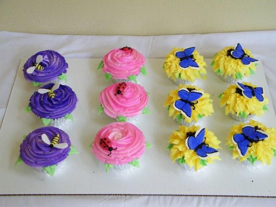 Spring Flowers - CakeCentral.com