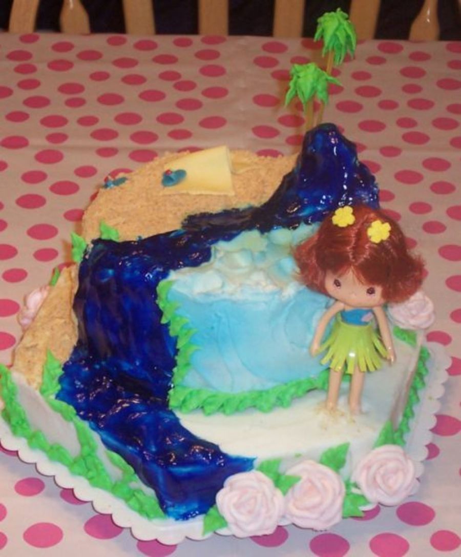 Strawberry Shortcake Tropical - CakeCentral.com