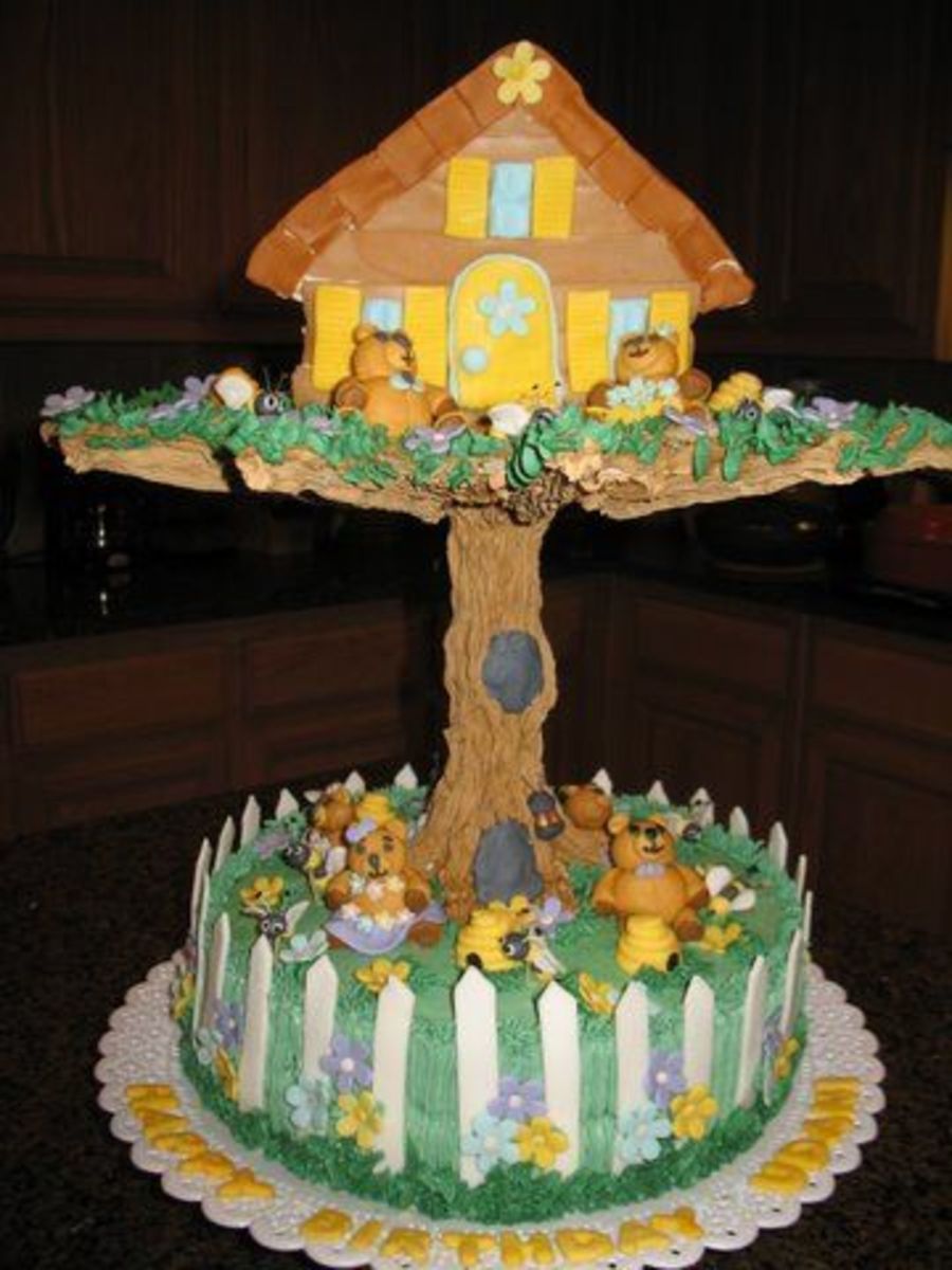 Tree House Cake - CakeCentral.com