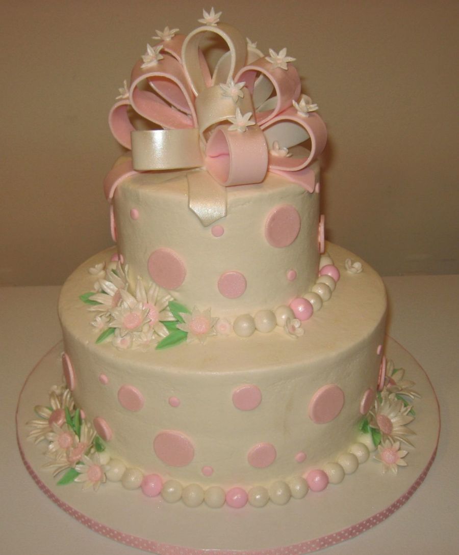 Pretty Daisies - CakeCentral.com