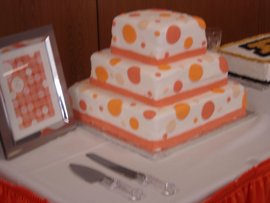 Orange Dots - CakeCentral.com
