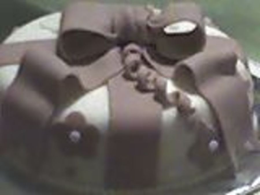 First Fondant Bow - CakeCentral.com