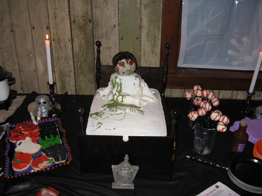 The Exorcist Cake - CakeCentral.com
