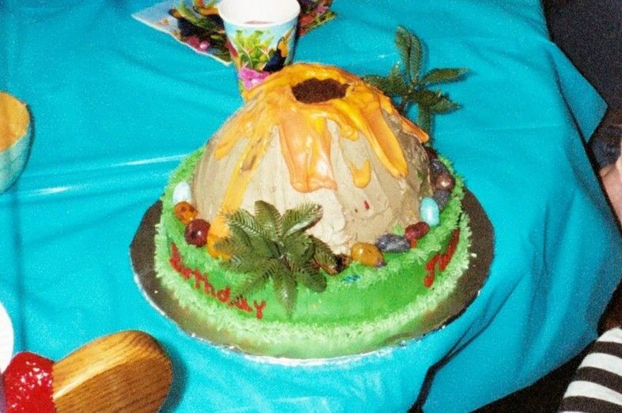 Volcano Cake - CakeCentral.com