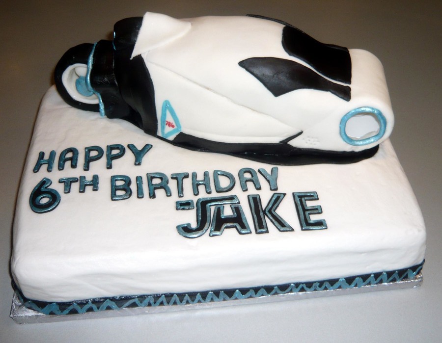 Tron Legacy - CakeCentral.com
