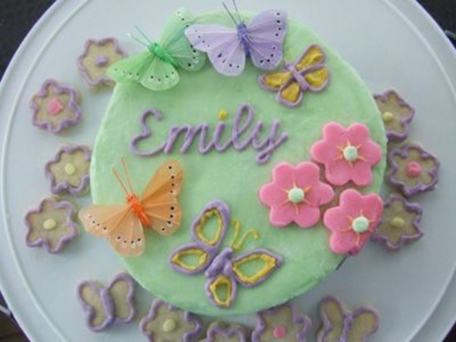 Emily's Cake - CakeCentral.com