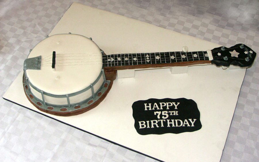 Banjo Cake - CakeCentral.com