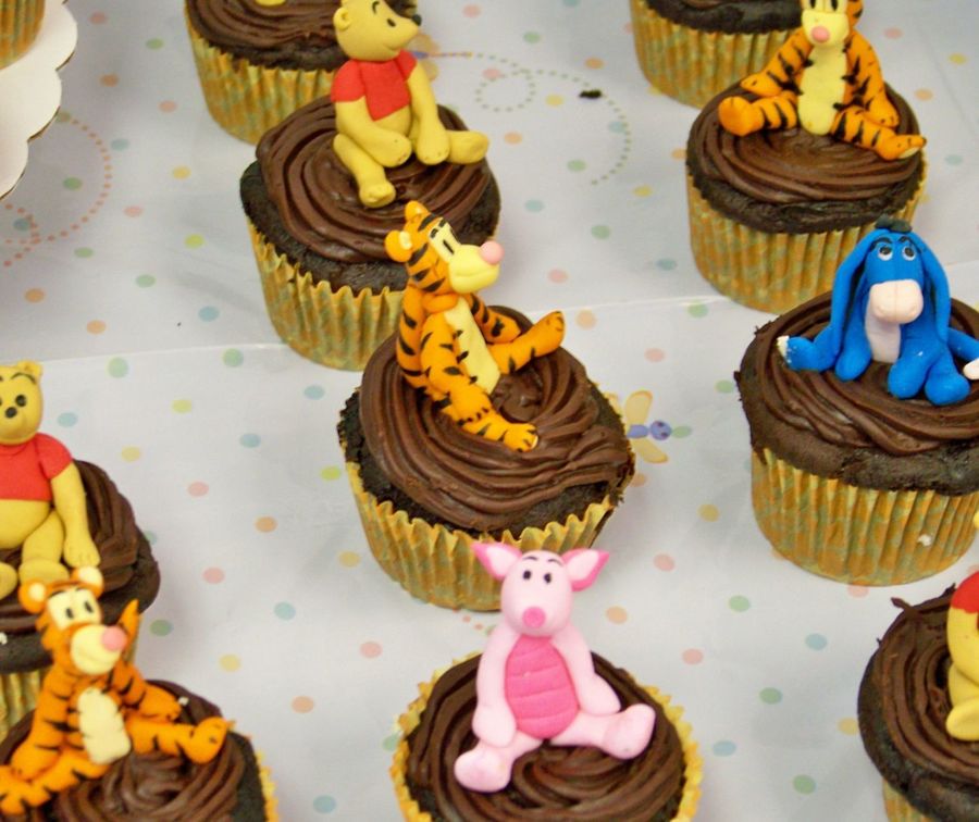 Winnie The Pooh Cupcakes - CakeCentral.com