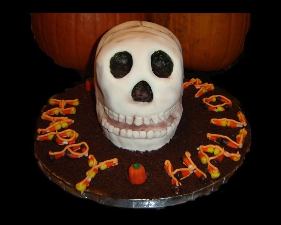 Skull Cake - CakeCentral.com