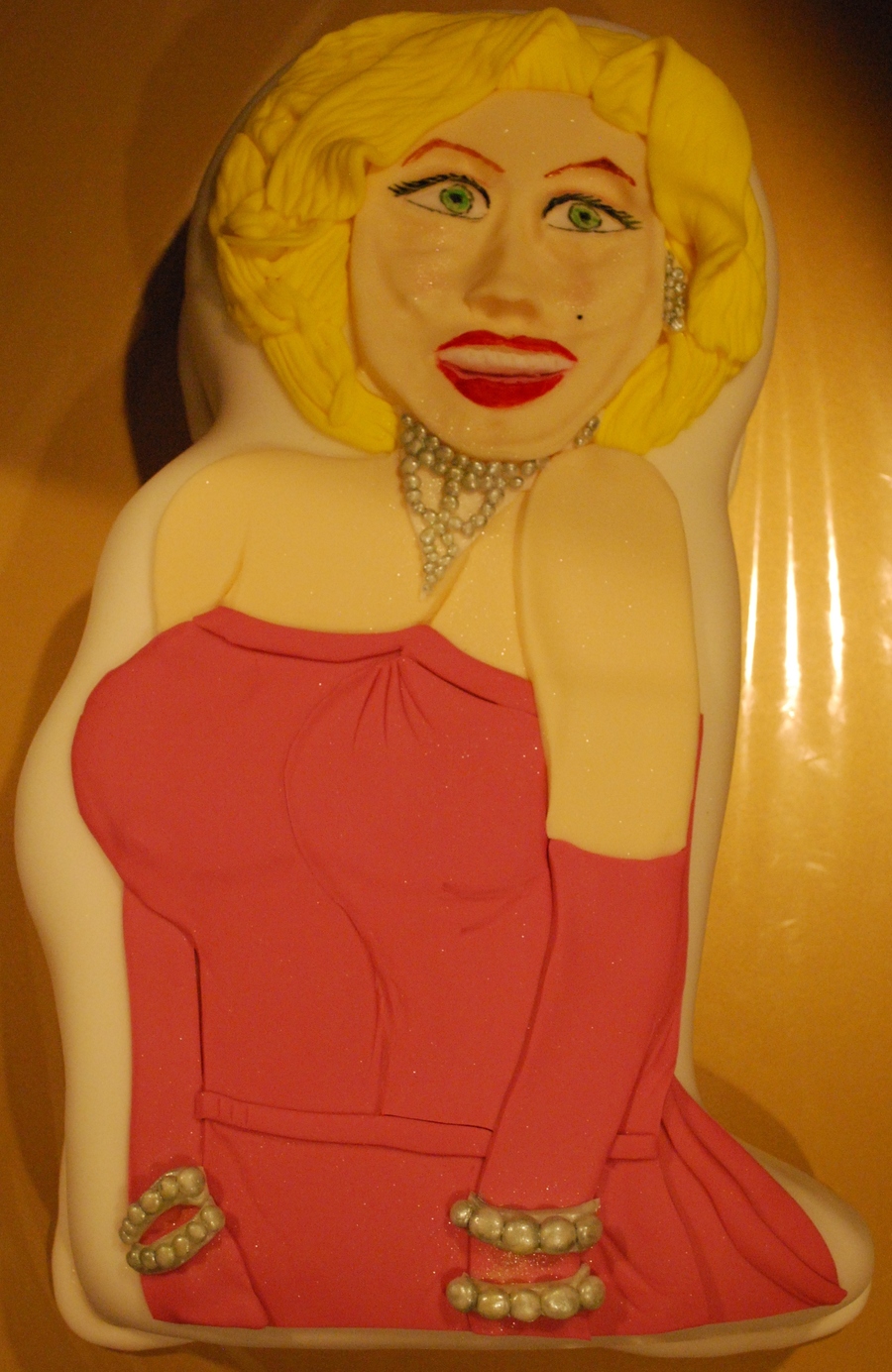 Marilyn Monroe - CakeCentral.com