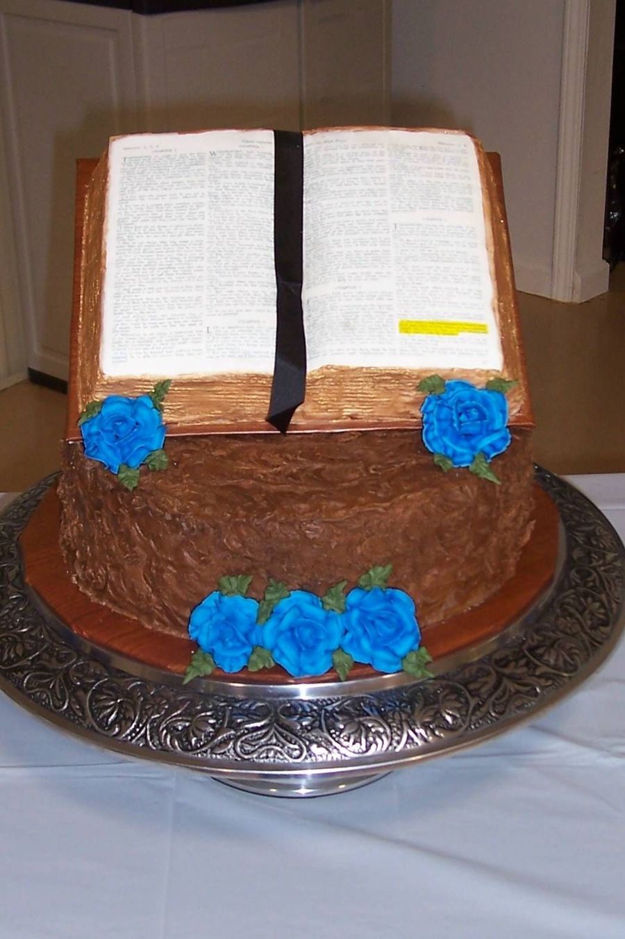 Bible Cake - CakeCentral.com