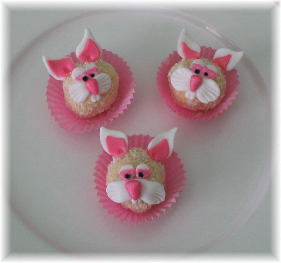 Easter Cake Balls - CakeCentral.com